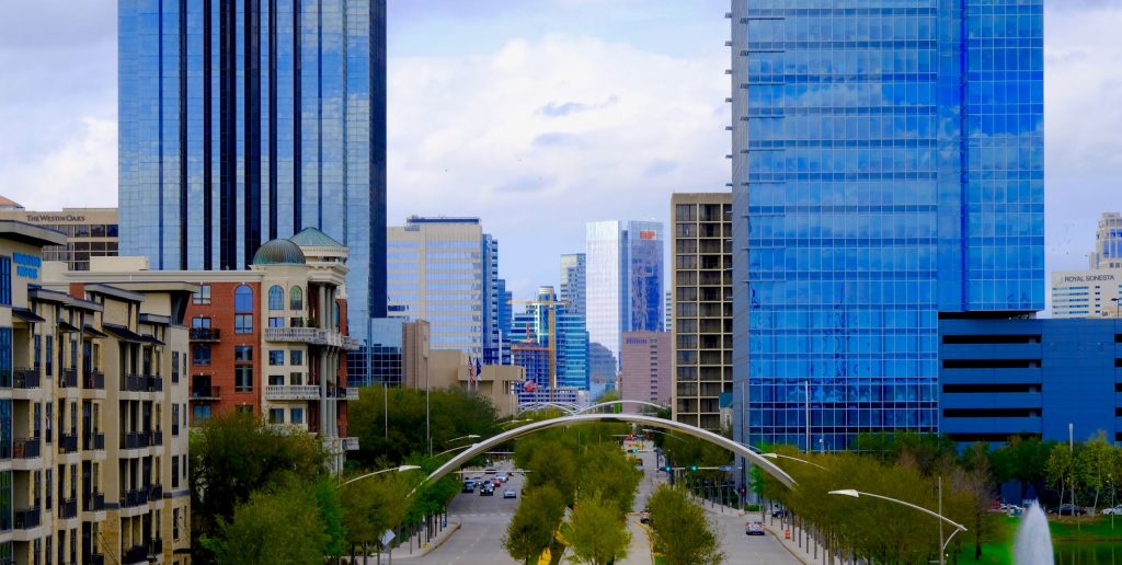 Post Oak Plaza Brings in New Tenants - Uptown Houston