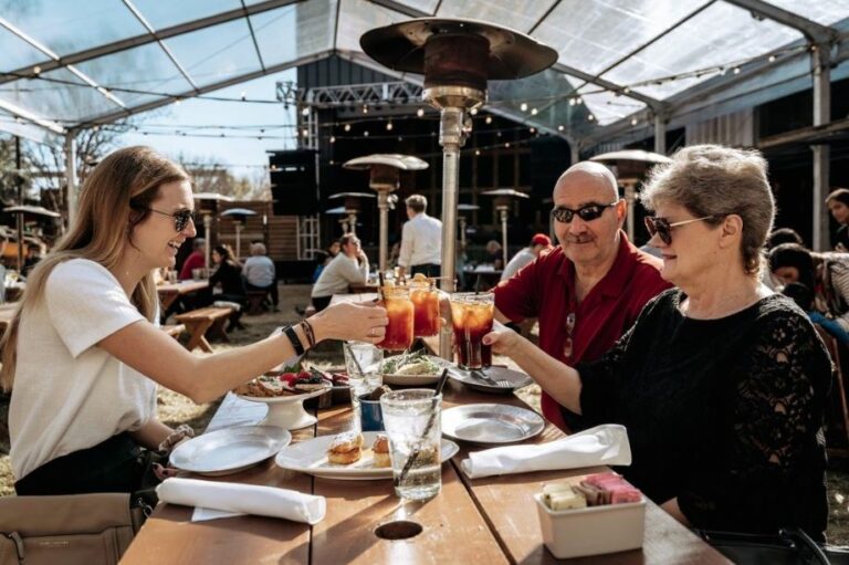 Happy Hour in Uptown - Uptown Houston